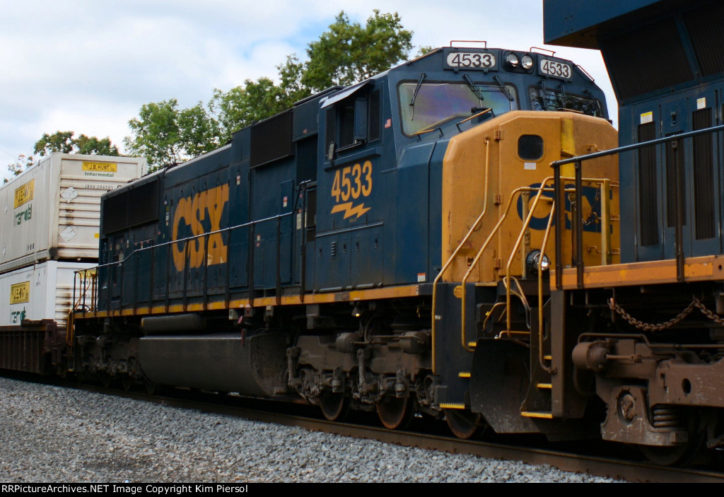 CSX 4533